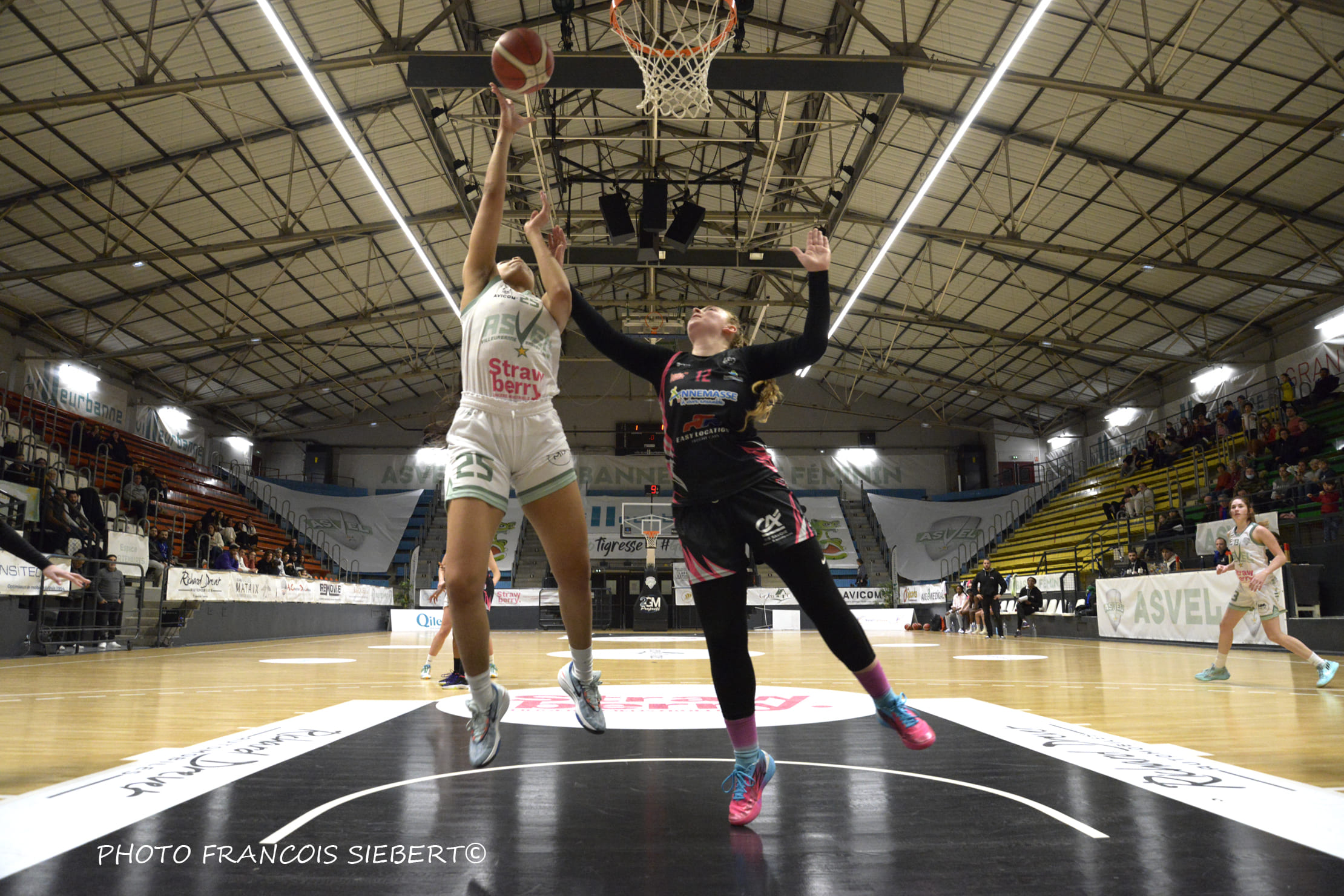 NE PAS FLANCHER ! - ASVEL
